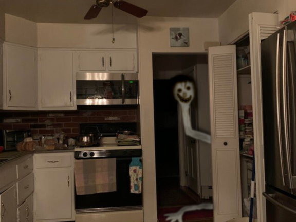 RobloxGo | The Smile Room - Real Time Stats, Insights And Ranking